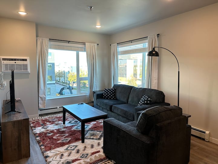 Southwest Getaway (01) - Grand Forks, ND