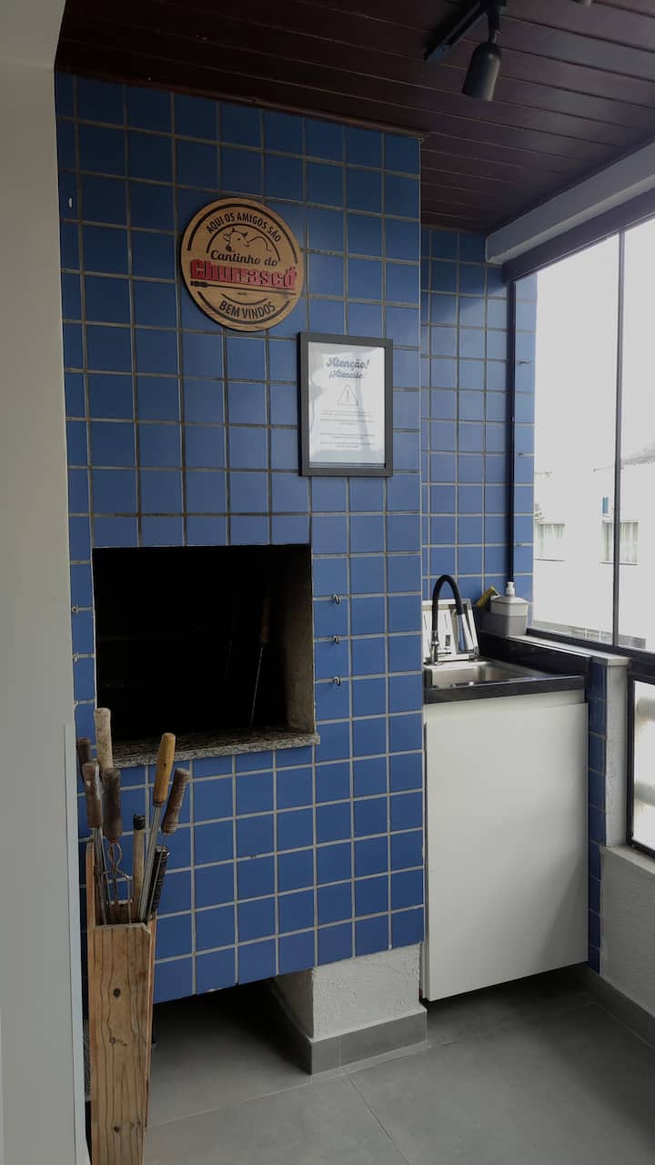 Apê Reformado A 30m Da Praia! - Florianópolis