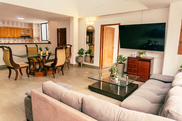 Penthouse | Jacuzzi | Vista Ciudad | Parque Lleras - Medellín