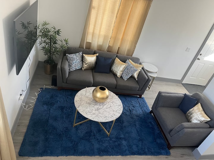 Stunning Brand New Guest House - The Commerce Casino & Hotel