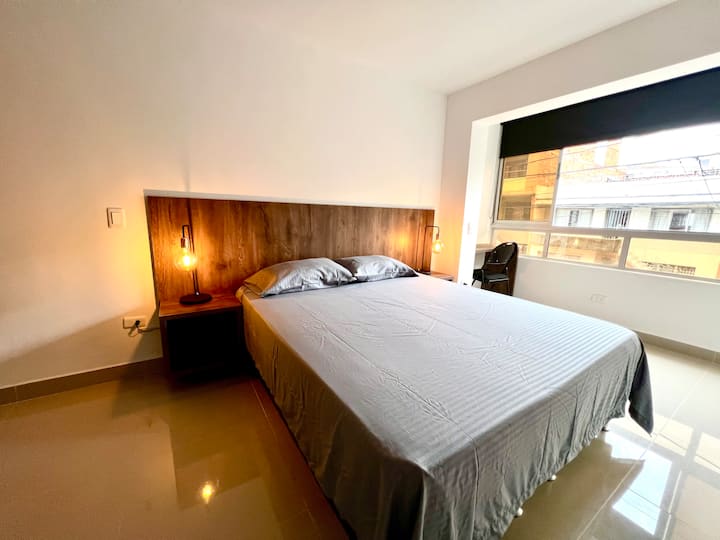 202) Habitación, Baño Compartido - Zona Tranquila - Medellín