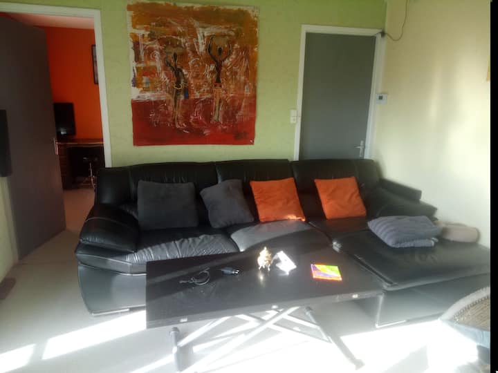 Chambre Dans Le Centre-ville - Ornans