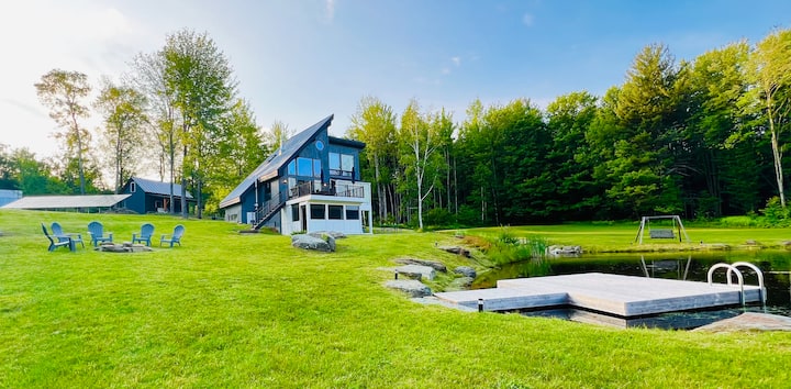 Private Ski Chalet W/ Breathtaking Pinnacle Views - Stowe, VT