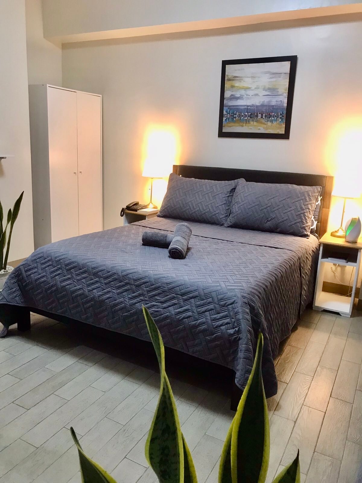 Cubao STAyCATION, The BEST Experience! Minimalist - Condominiums for ...