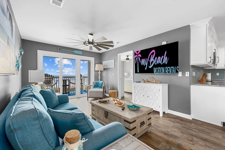 Totally Beachin' - Oceanfront, King Bed, Pool - North Myrtle Beach, SC