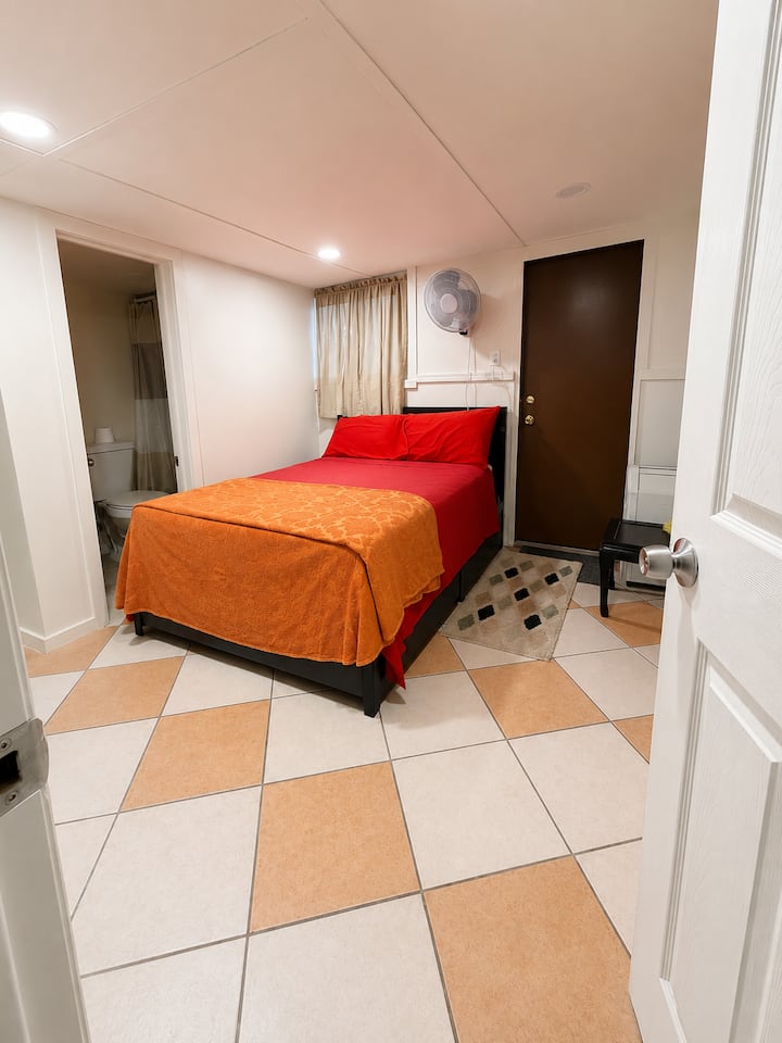 Cozy Private Studio W/ Private Entrance - Florida Keys, FL