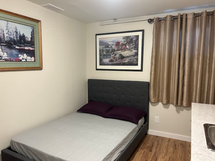 Brandnew Studio In Best Location - Saskatoon