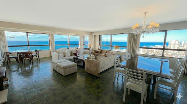 Magnificent Views Of Peninsular - Uruguay