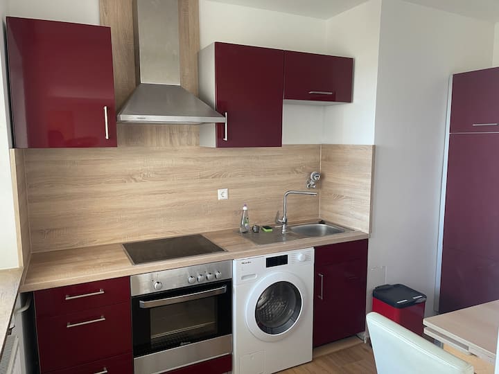 4 Room Apartment Near Fair - Hanovre