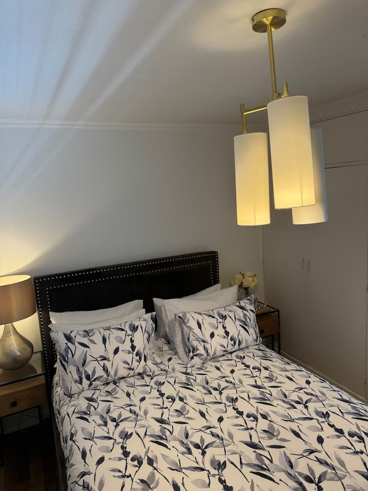 Perfect Airbnb Escape With Free Parking & Wifi - Bedford