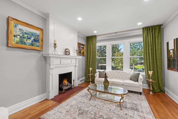 The Virginian - Detroit, MI