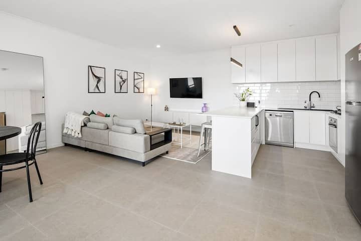 Teneriffe Hill Modern Retreat - Brisbane