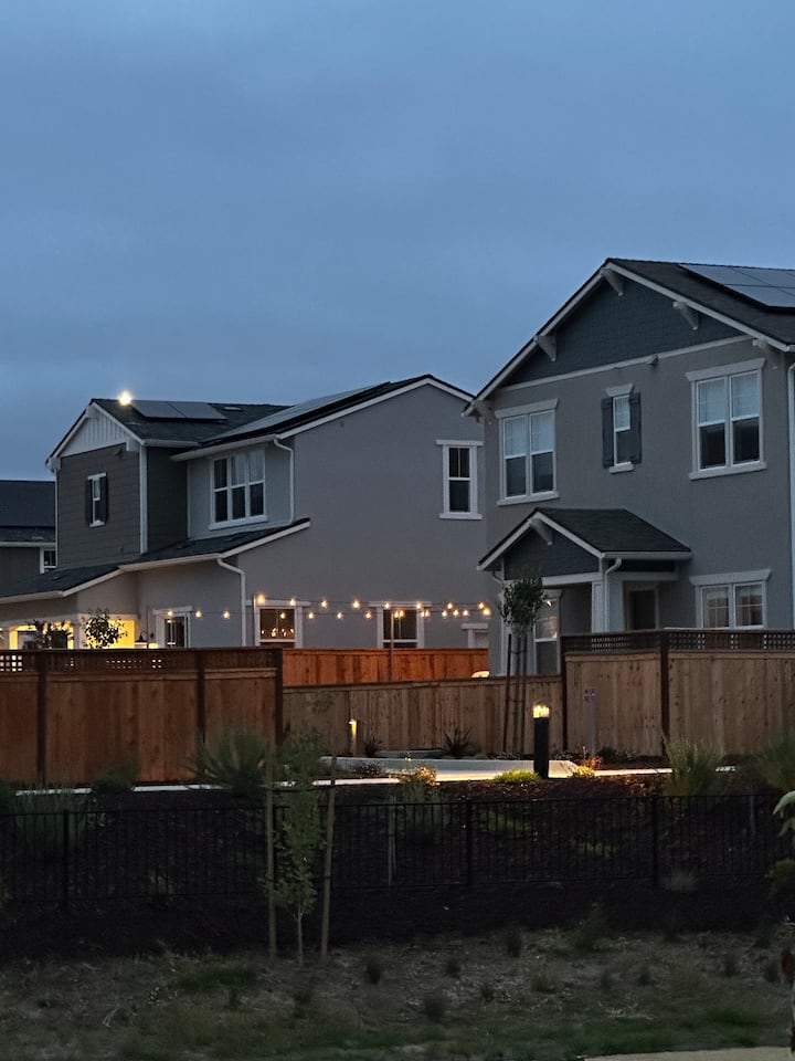 Family Home W/ Hot Tub/fire Pit - San Luis Obispo, CA