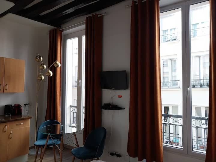 Studio Au Cœur De Paris - Paris 20e Arrondissement