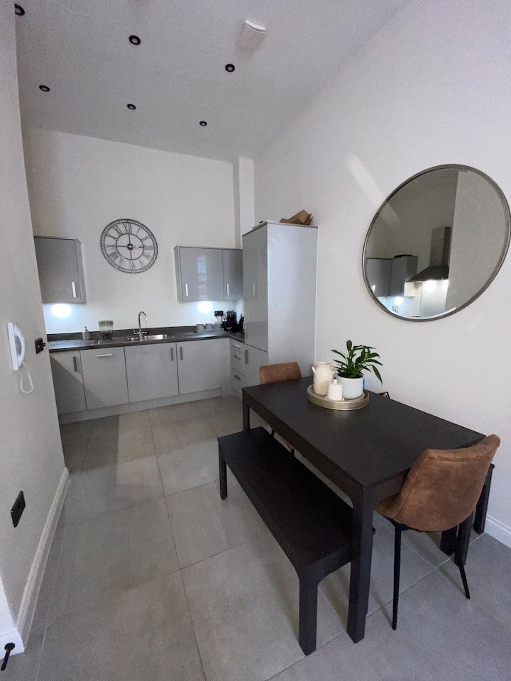 Cosy Modern New Build Flat - Ilkley