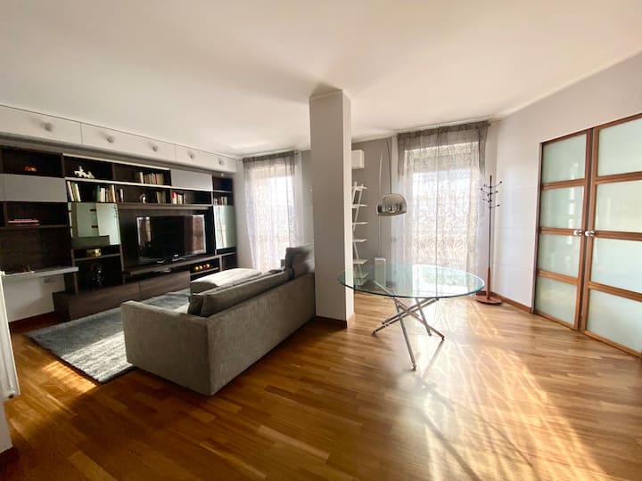 Luxury Apartment - Asti