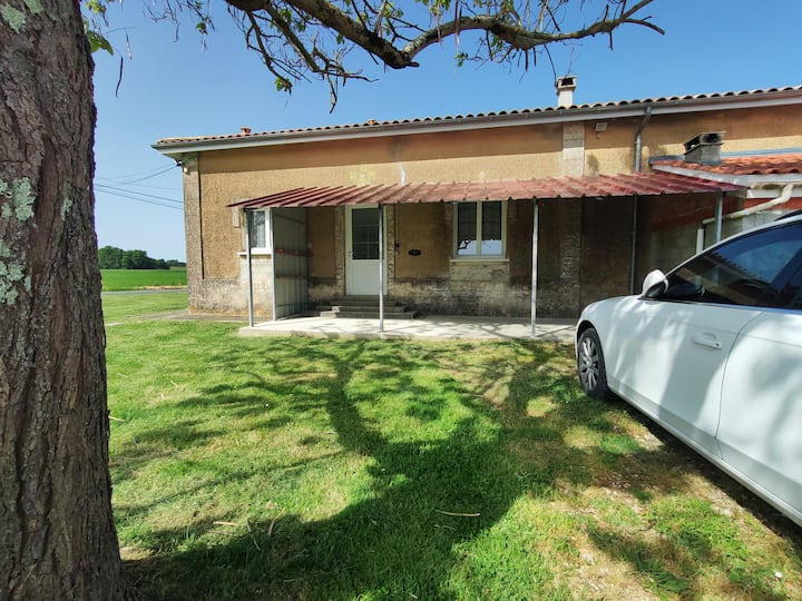 T2 N°1 De 33 M² Au Calme Refait à Neuf - Mirambeau