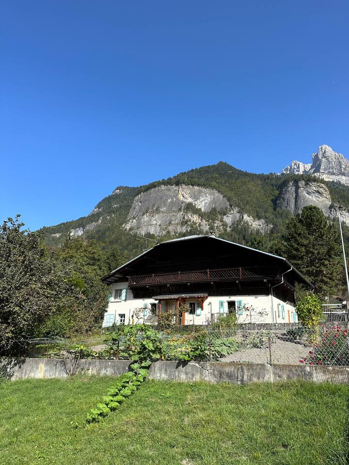 Chalet Savoyard 6 Pers Vue Panoramique Chez Mani - Ibis Budget Sallanches