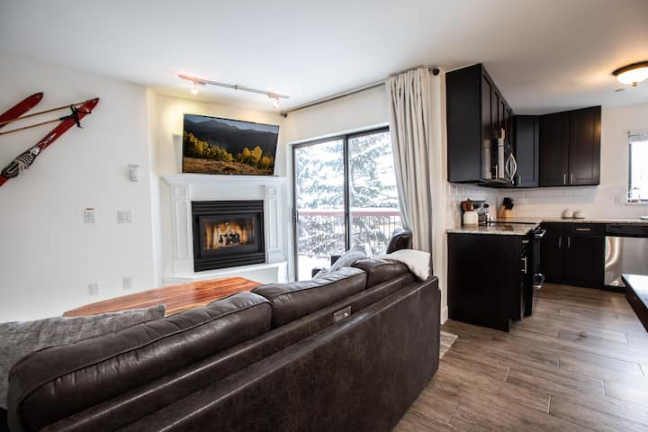 Downtown Riverfront Condo - Breckenridge, CO