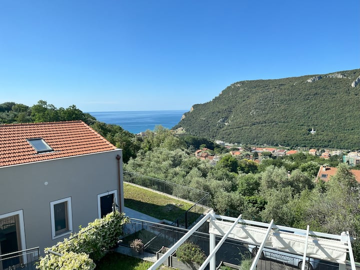 Villino Con Terrazzo Panoramico E Bike Recovery - Finale Ligure