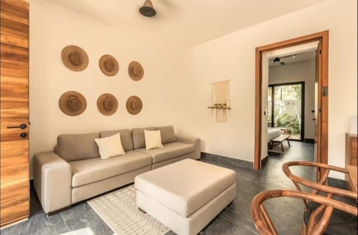Luv Casa Tulum- Walkable! (2 Private Pools!) - Tulum
