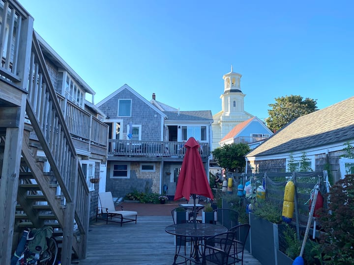 Waterfront 2 Bedroom Cozy Condo - Provincetown, MA