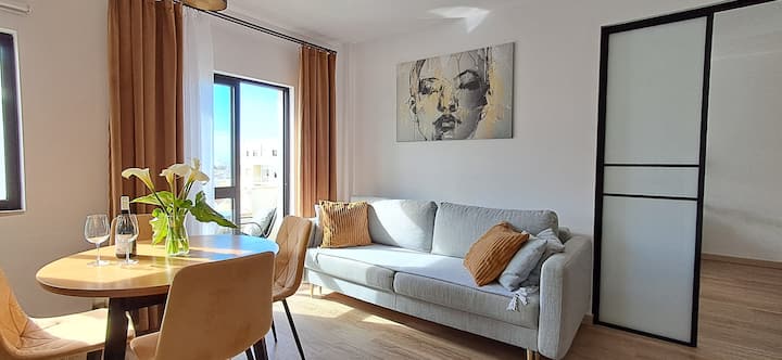 Modern Apt| 5 Min To The Beach| Garage| Wi-fi - Armação de Pêra