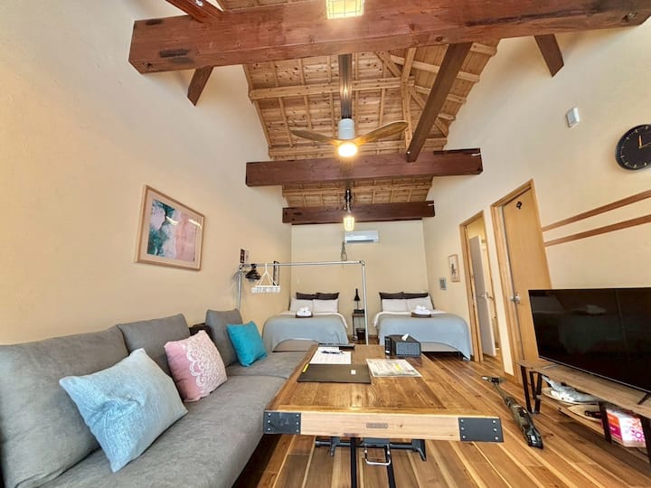 【スーパー徒歩１分】暮らすように泊まる赤瓦ヴィラ(Red Roof Ishigaki) - 이시가키시