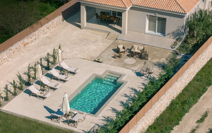 Villa Nicoldia With Private Pool Near Laganas - Zakinthos