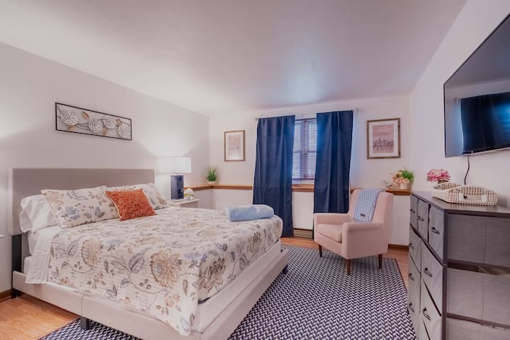 Budget 1 Bedroom Apartment - Littleton, MA