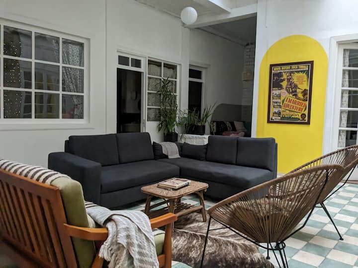 Large, Quiet 2b Historic Flat In El Centro - Cuenca