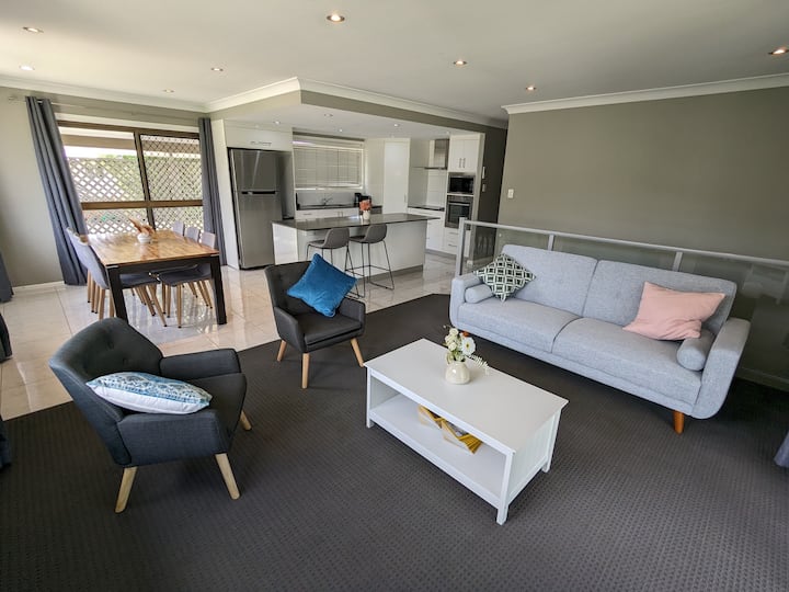 Rockhampton House accommodation & holiday rentals - Queensland ...