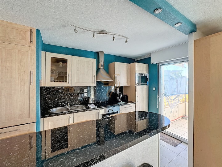 T4, Terrasse, Clim, Garage, Piscine, 750 M Plage. - Fréjus