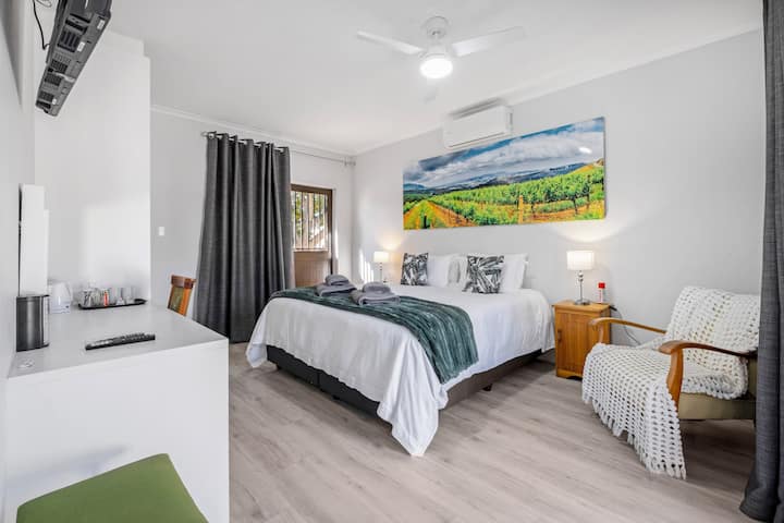 Paarl Selfcatering @ Gim Winelands - 웰링턴