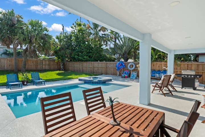 New Beach Home With Heated Pool & Spa! - Cocoa Beach, FL