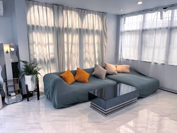 Phromphong Bts/4br/12pax/2parking Sukhumvit49/1 - Bangkok