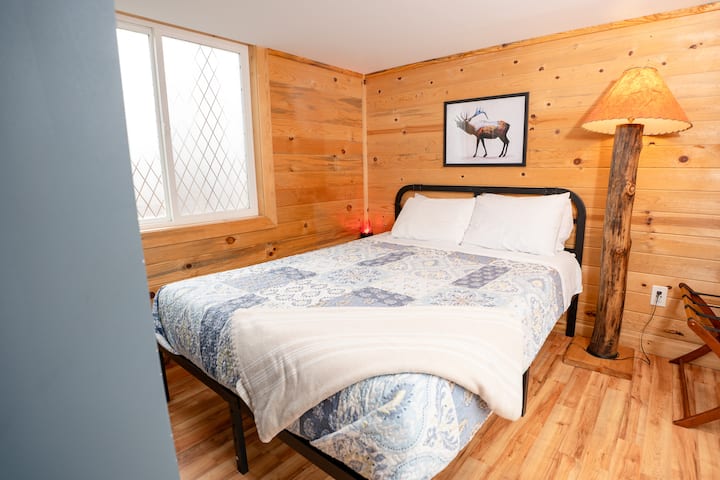 Rocky Mountain Bunkhouse In The Heart Of Lyons - Lyons, CO