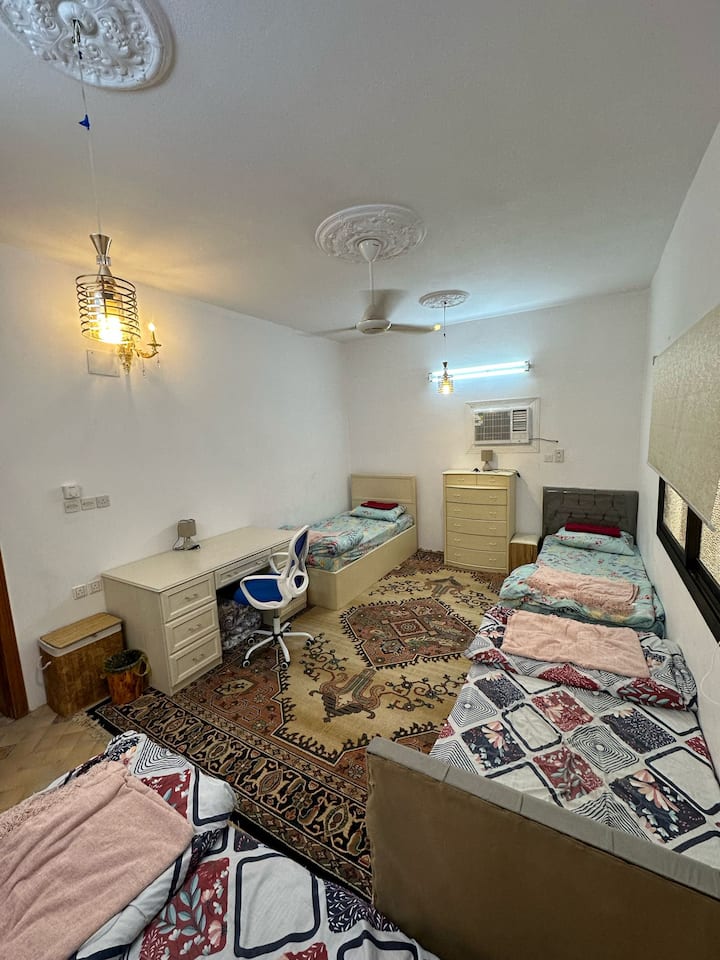 شقة بغرفتين في الدور الثاني | 7 دقائق للحرم - Medina