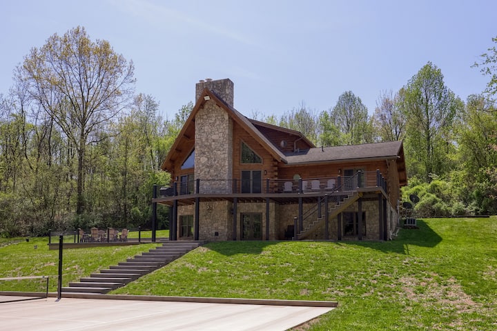 Peaceful Log Home In Felton, Pickleball, Fire Pit - Felton, PA