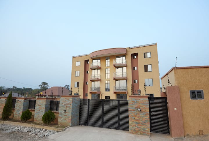 Luxurious Kumasi Agric Apartment - 庫馬西