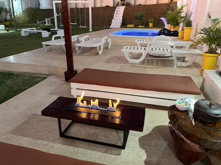 Chácara Top Piscina/churrasqueira/bilhar E Pebolim - São Roque