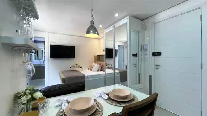 Studio Diferenciado Frente Pq Redenção! Garagem! - Porto Alegre