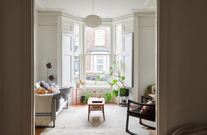 Bright 3 Br Home-garden Hackney -