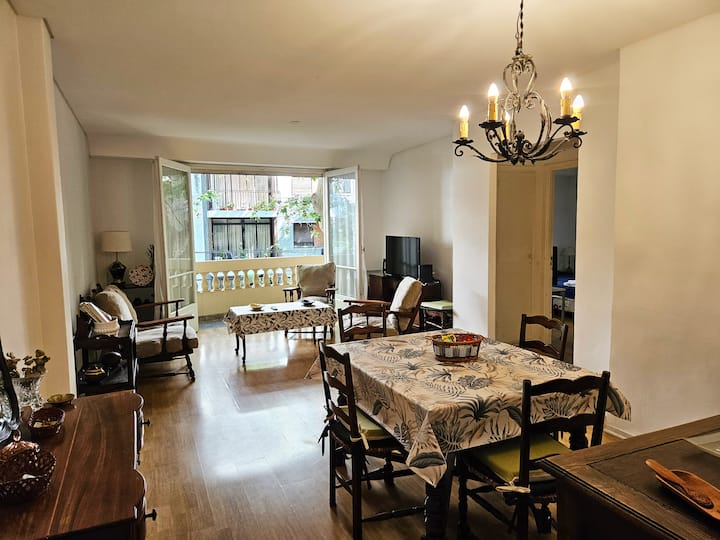 Amanda's Kingdom - Alto Palermo - Argentine