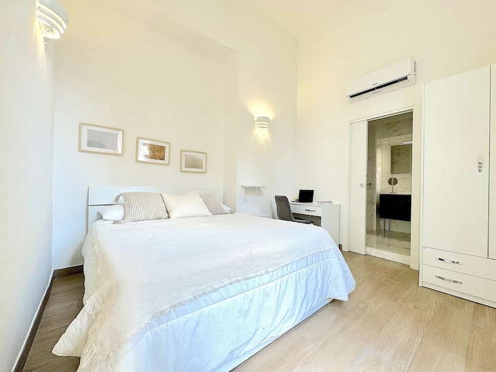 Uniihome Napoli Apartment - Nápoles