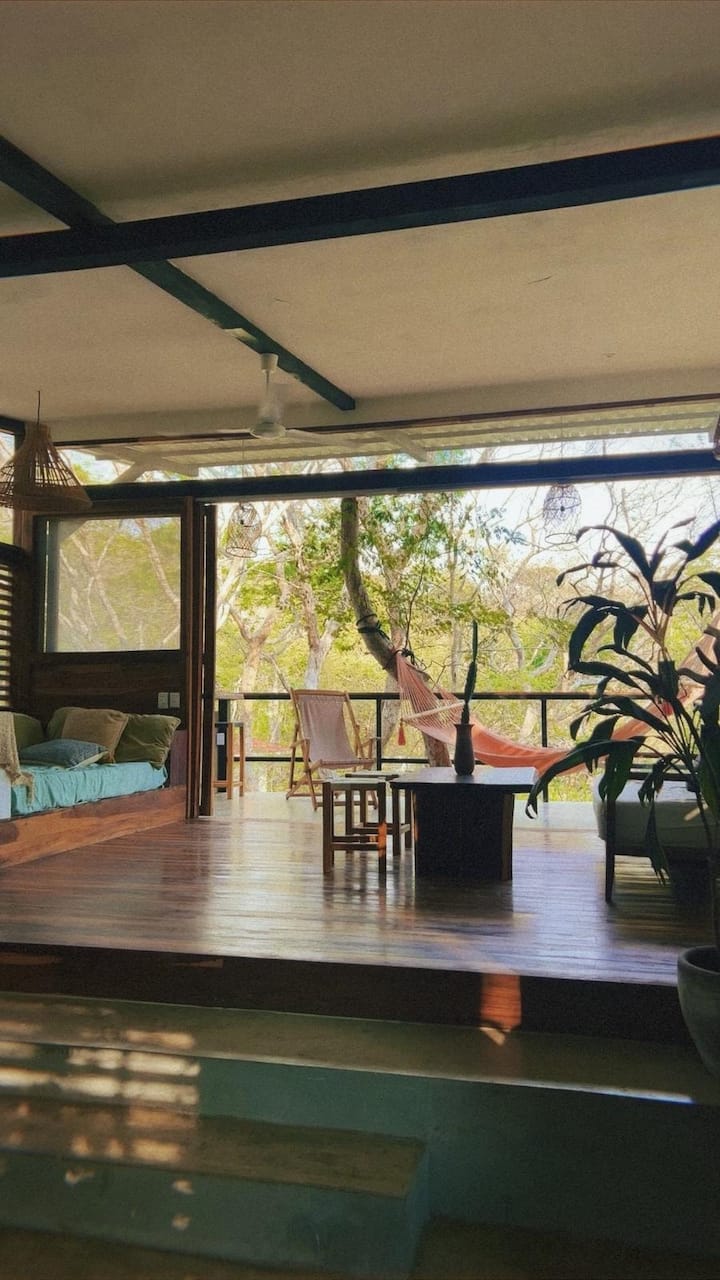 Uniquely Big  Jungle Bungalow, Walking To The Surf - Nicaragua