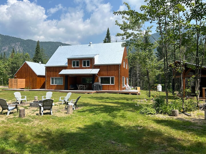 Chalet En Nature Avec Spa, Le Skydd - Quebec