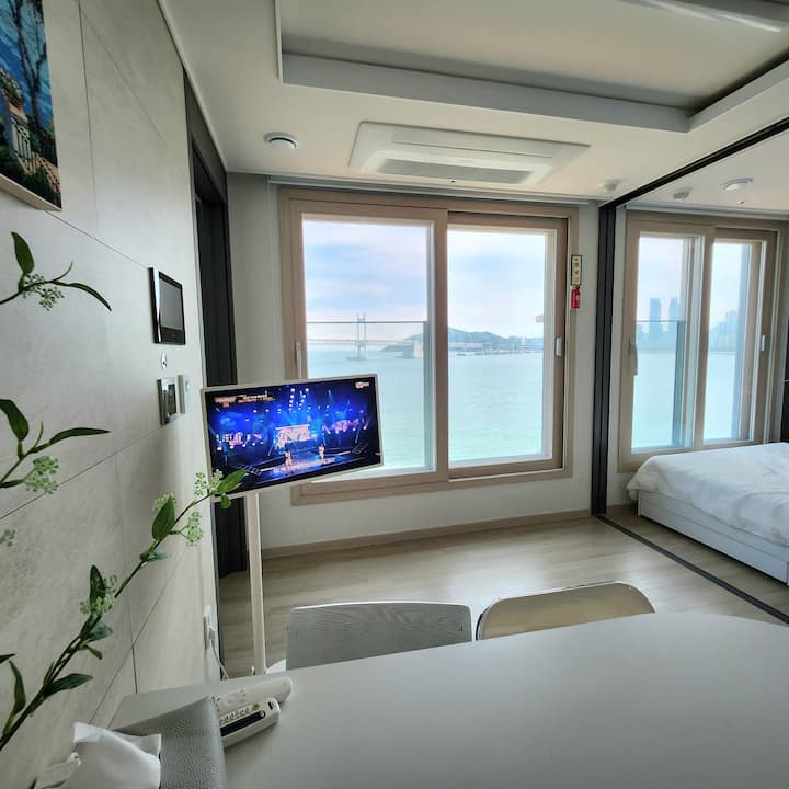 #Busan#gwangalli#해수욕장3분#핫플#광안대교#수변공원#밀락더마켓#50%주차할인 - Busan