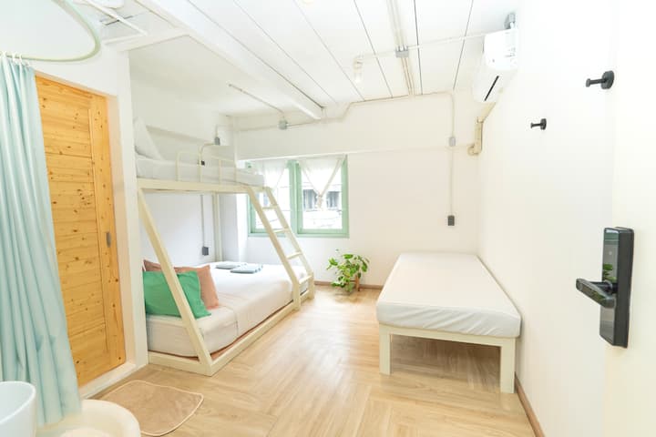 Loft Green Bangkok Friends Or Family Room (Max 4) - Bangkok