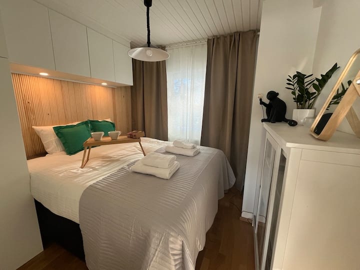 Studio W/seaview&parking, Next To Metro&aaltouni - Espoo